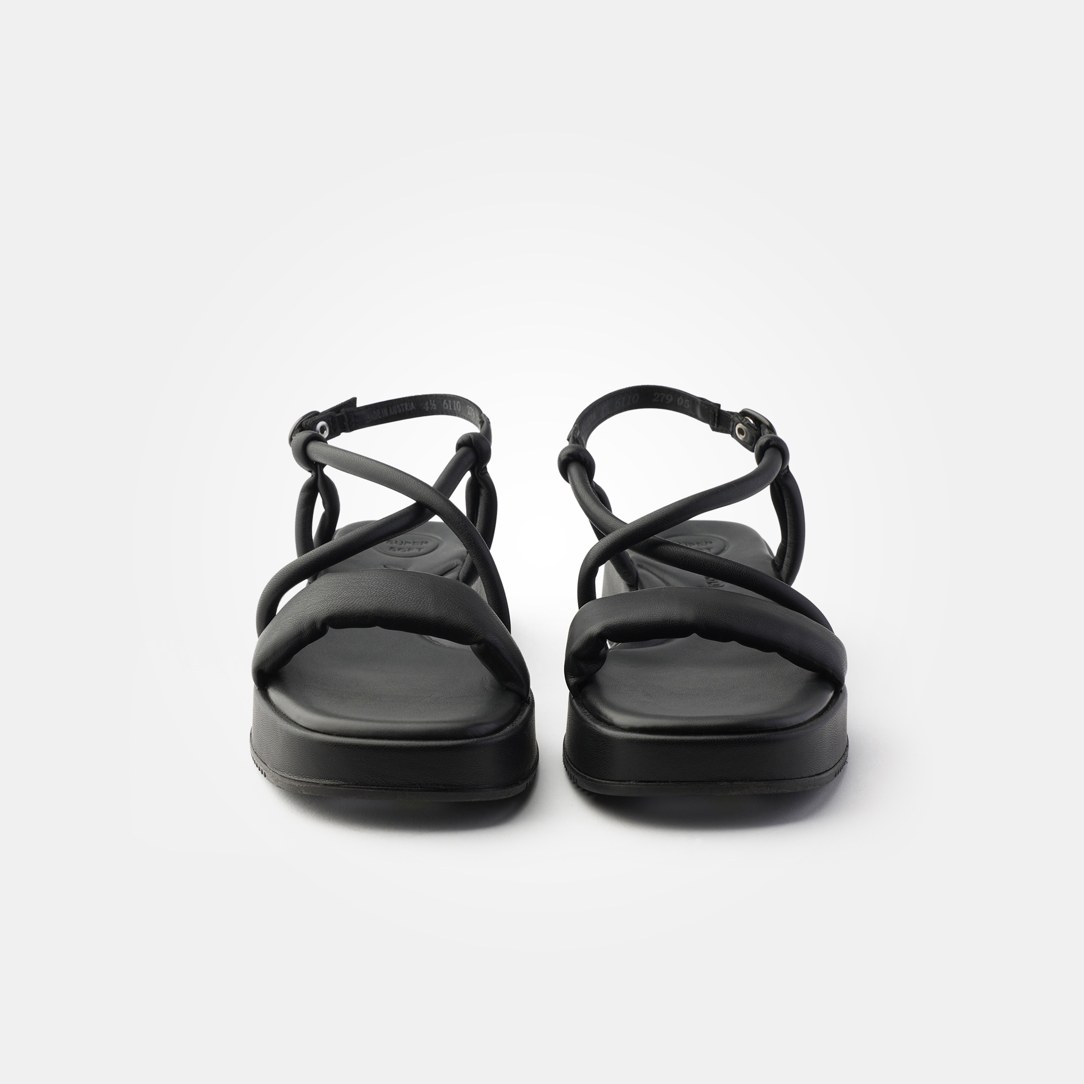 SUPER SOFT sandals in black - Paul Green